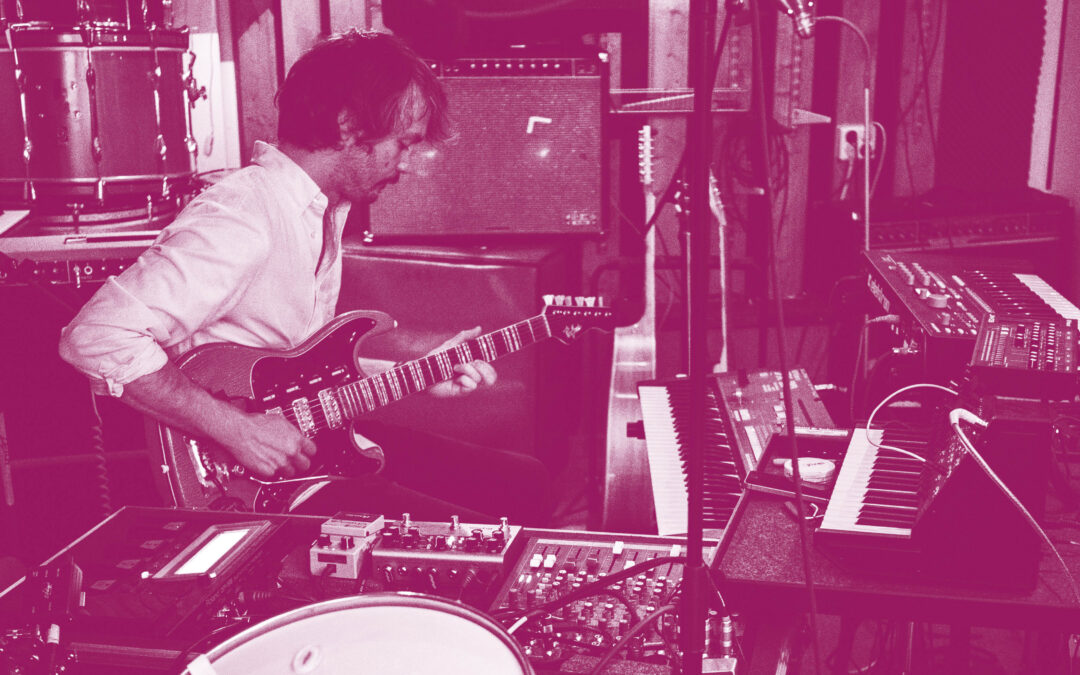 Muneyi releases new single “Maipfi” featuring Msaki - CEC